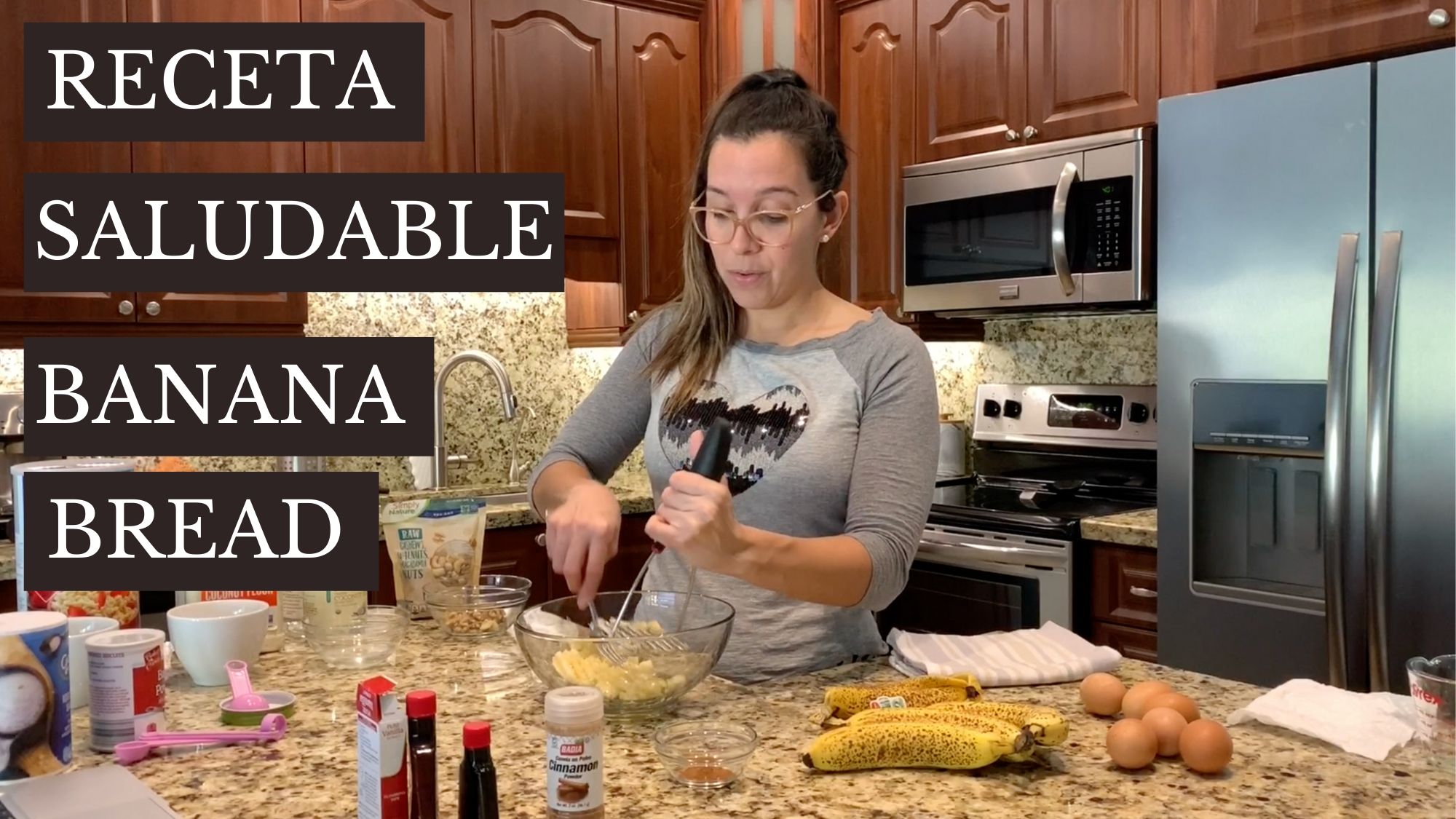 Receta saludable de Banana Bread – Hello, I am Vanessa Brito